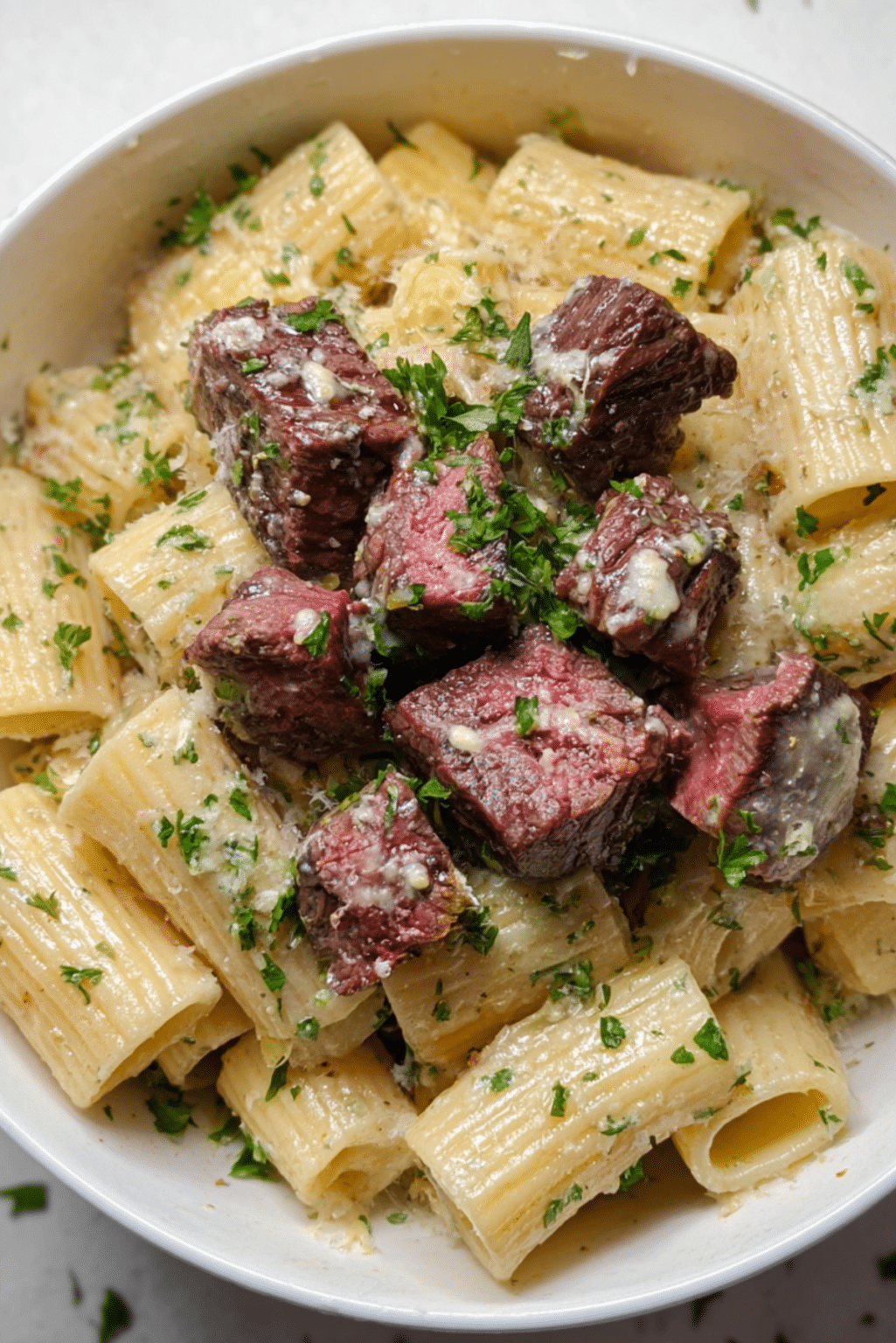 Garlic Parmesan Steak Pasta